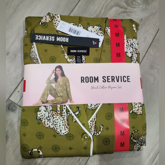 Room Service | Intimates & Sleepwear | Room Service Ladies Shawl Collar ...